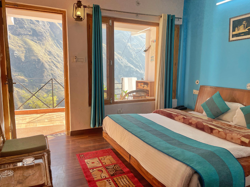Himalayan Abode| Home stay